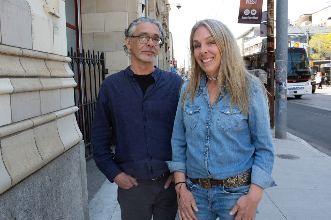 Daniel Garber talks with Neil Diamond and Catherine Bainbridge about ...